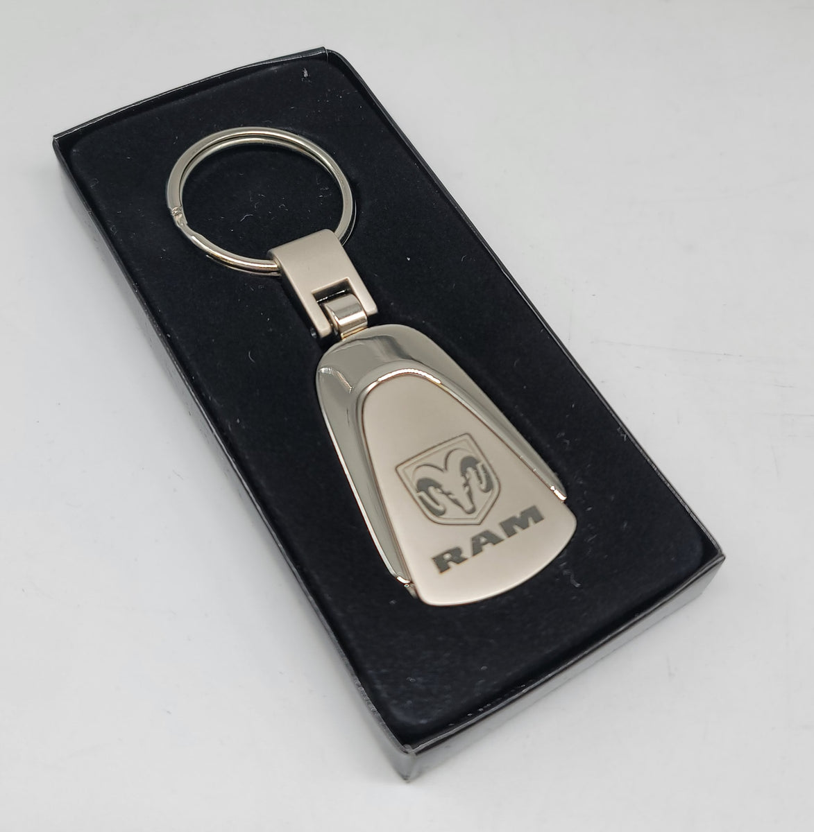 Brand New Dodge Ram Chrome Teardrop Authentic Logo Keychain Fob Ring O ...
